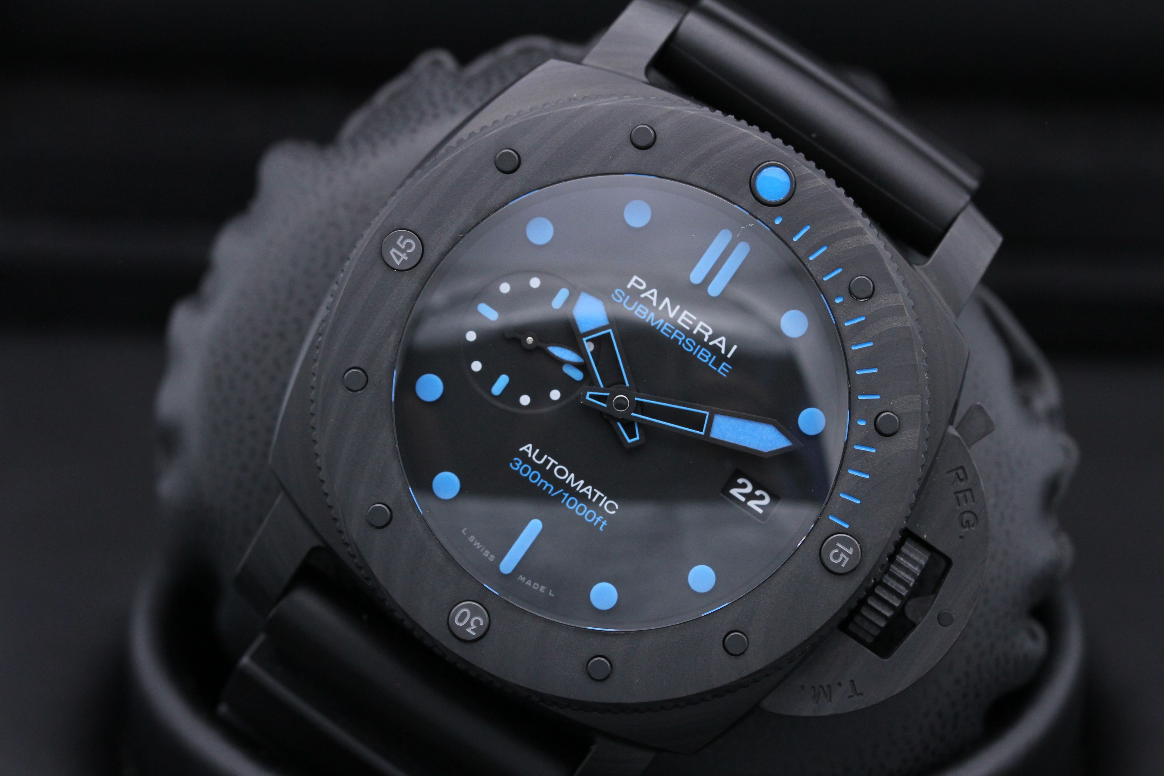 FSOT: Panerai Submersible - PAM 1616 - Carbotech - 47mm - Mint - Rolex ...